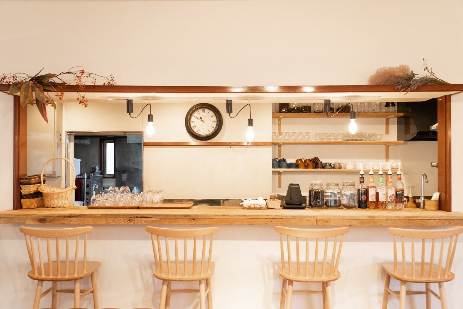 【柏の葉キャンパス駅付近】自然光の入るカフェ☕ロケ・CM・スタジオ撮影📸商品撮影・物撮り・広告撮影🎥ポートレート・MV🍃の写真3