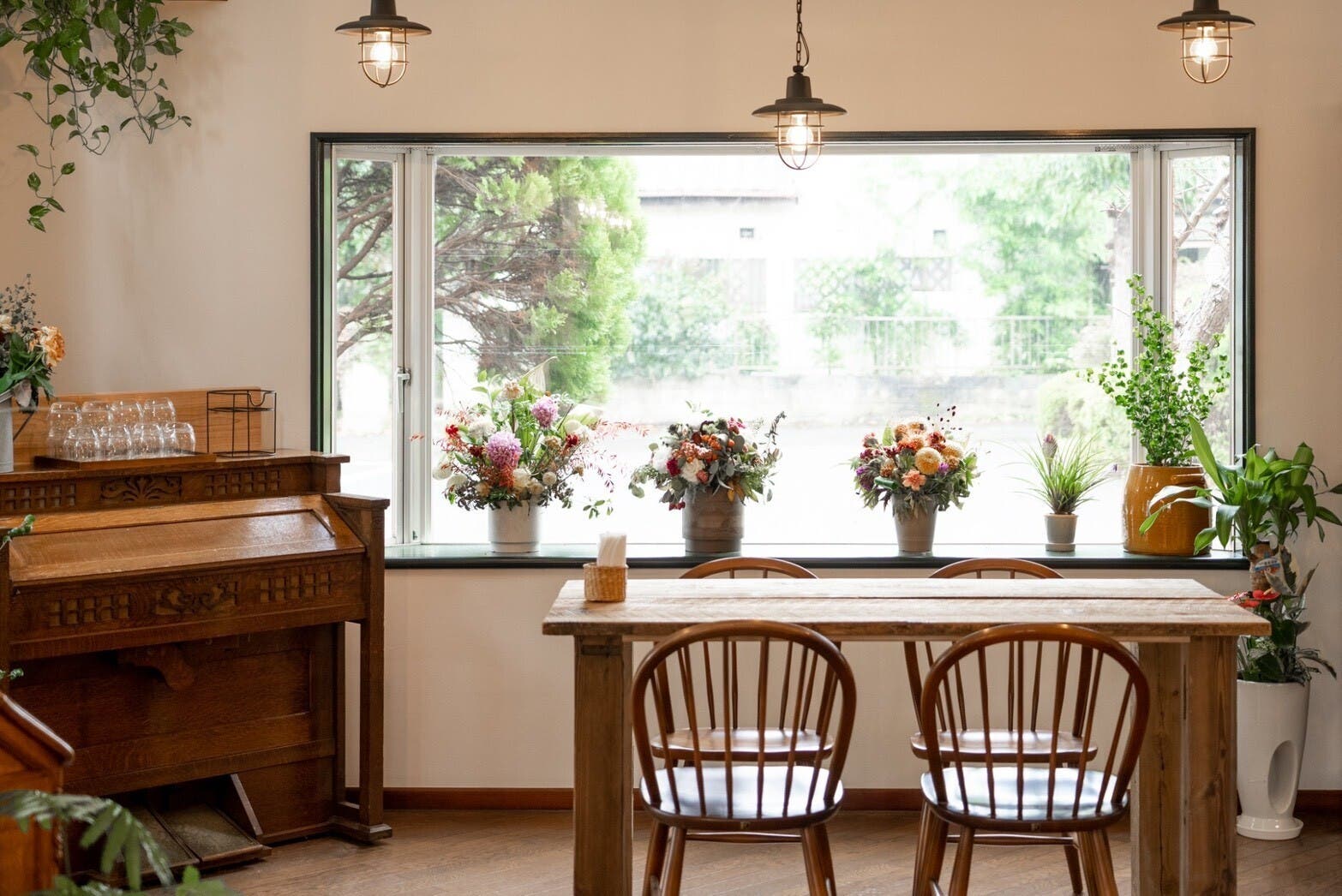 【柏の葉キャンパス駅付近】自然光の入るカフェ☕ロケ・CM・スタジオ撮影📸商品撮影・物撮り・広告撮影🎥ポートレート・MV🍃の写真6