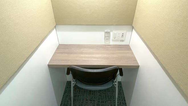 <ミニマルワークスペース PaO 白金高輪No.2>1人用個室💼駅直結🚃光回線Wi-Fi📶電源🔌テレワーク/Web面談の写真2