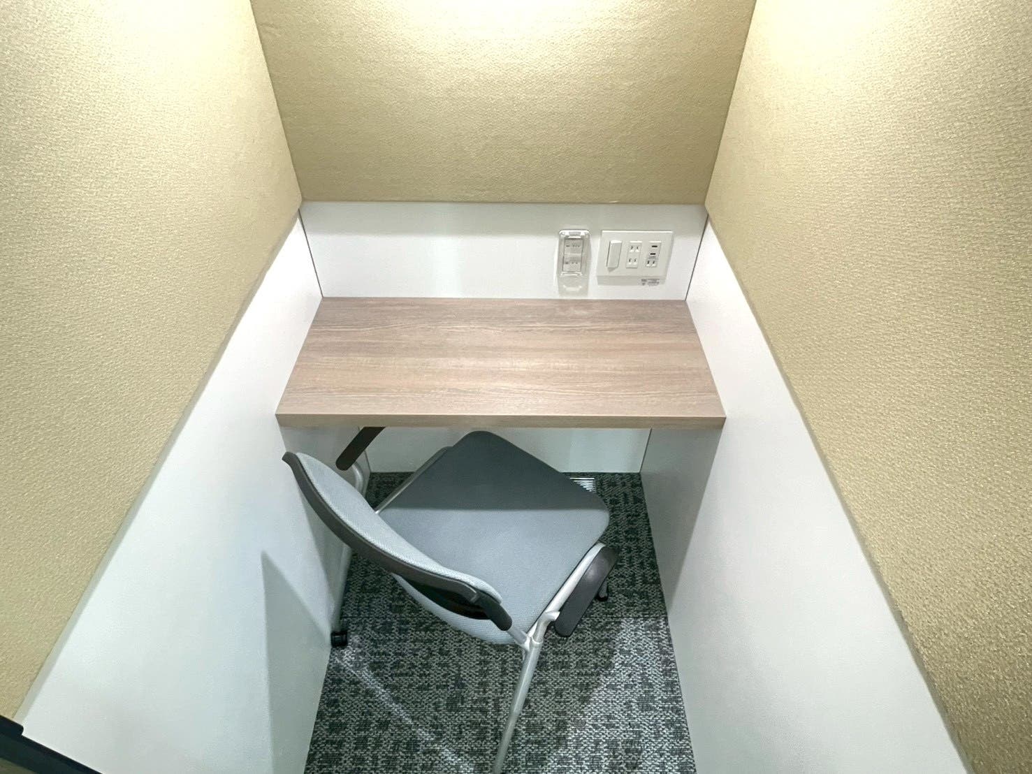 ＜ミニマルワークスペース PaO 白金高輪No.2＞1人用個室💼駅直結🚃光回線Wi-Fi📶電源🔌テレワーク/Web面談の写真4