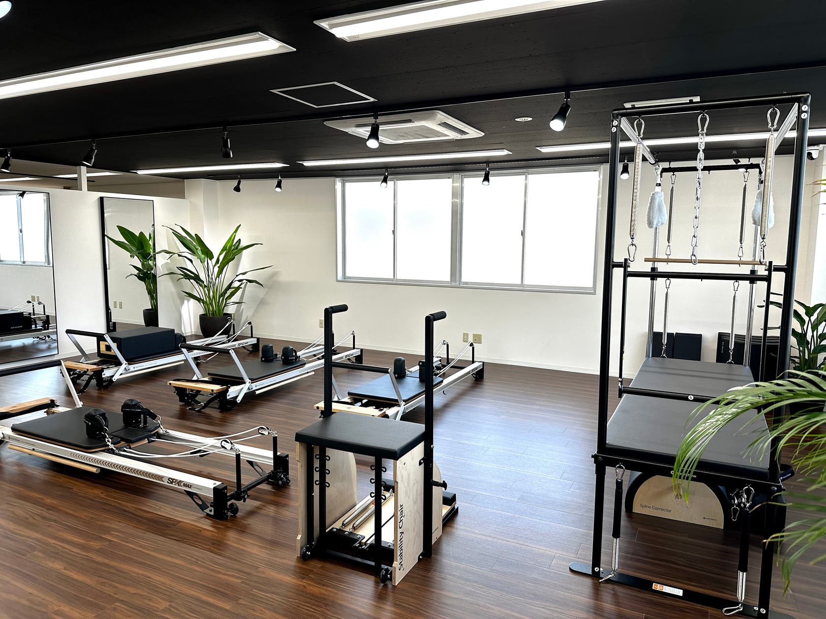 北与野駅徒歩5分・さいたま新都心｜ Merrithewピラティスマシン完備☆プロップス多数｜ピラティススタジオの写真3