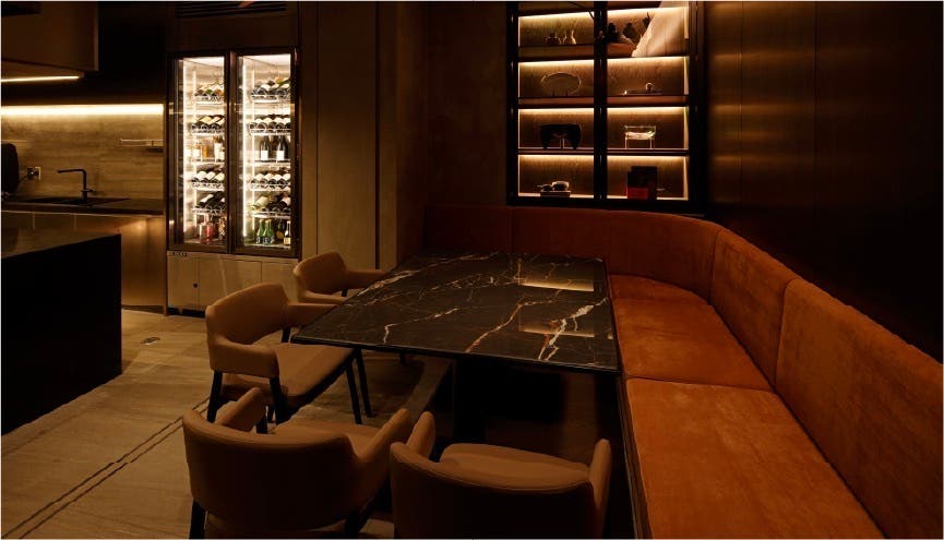 カスタマイズ可能、キッチンもシャワーも完備のオープンスペースの写真3