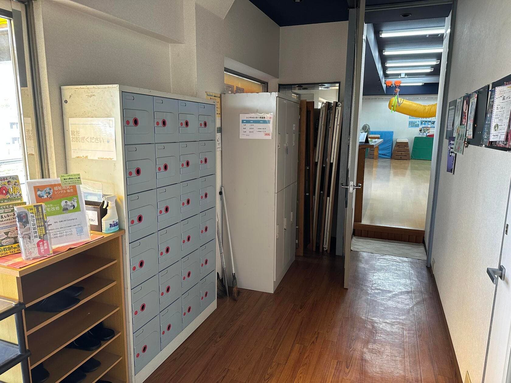 ダンスなどに最適！弾力ある床、鏡あり。の写真3