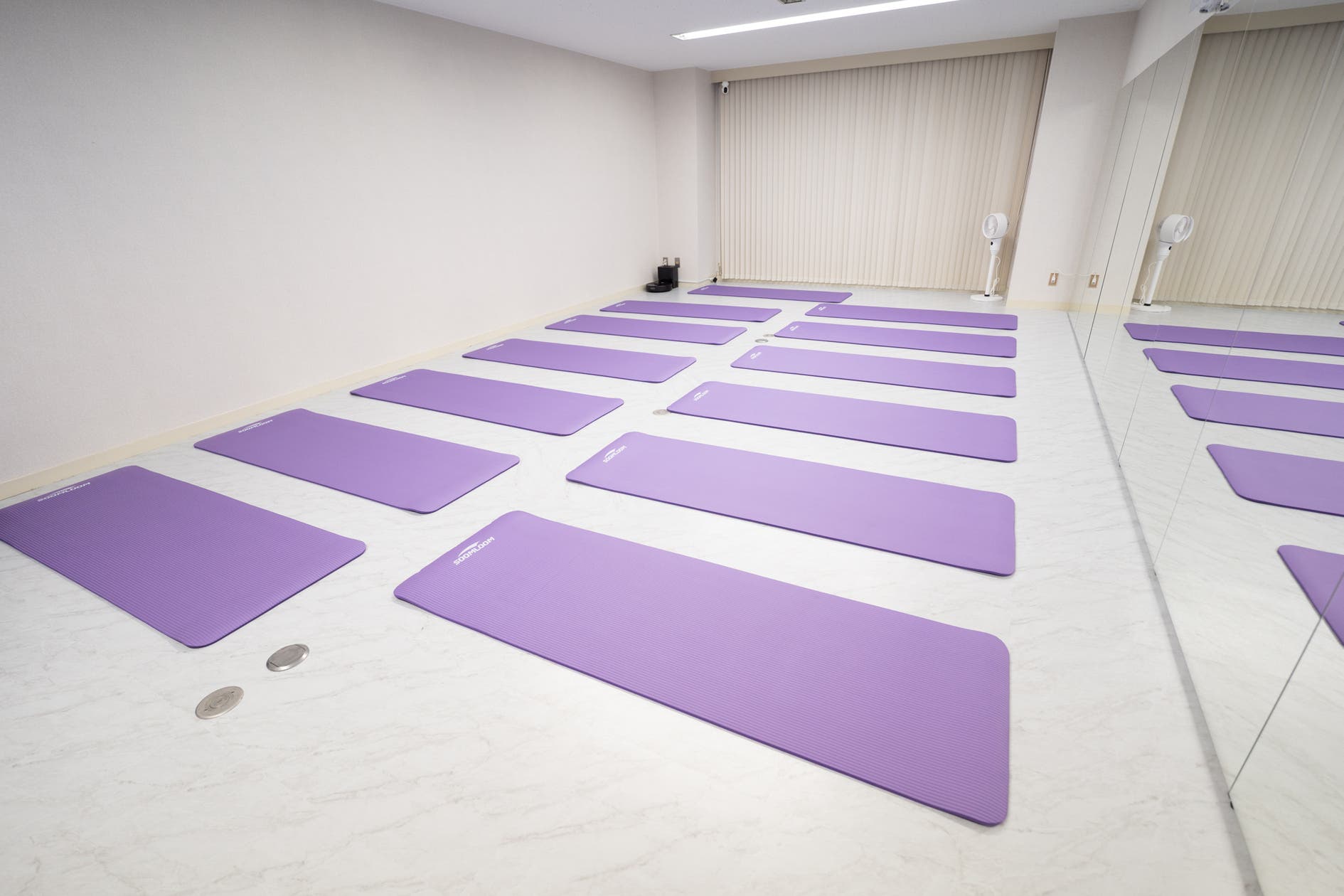 ✨NEW OPEN✨【栄駅徒歩5分】大型ミラー×高速Wi-Fi｜今だけお得な割引あり🔥定期利用も大歓迎！の写真3