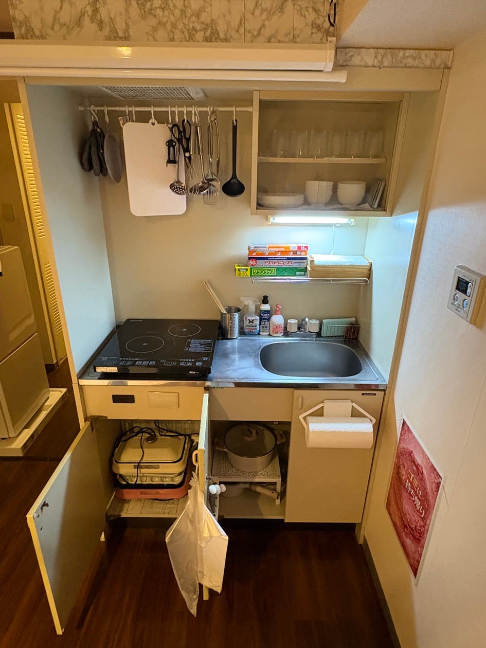 キッチン用品各種(キッチンにあるもの全てご利用可能)+ihクッキングヒーター+フライパン+鍋も利用可の画像1
