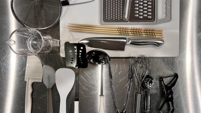 岐阜市柳ケ瀬商店街にあるレトロビルのリノベ空間。やってみたいことをしてみる場。 レンタルキッチン / フリースペースの写真9