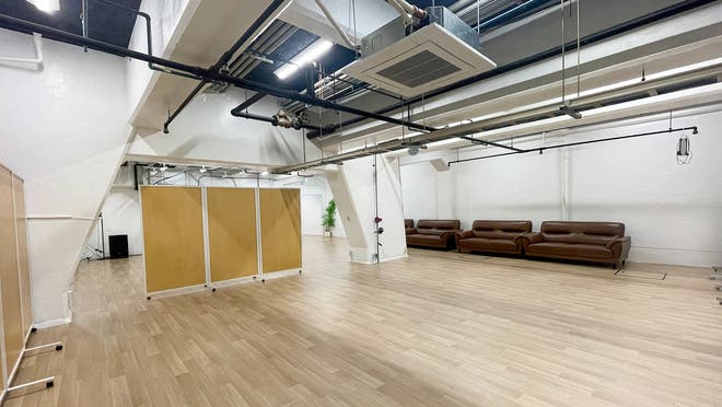 【200㎡大型スタジオ】グンカン・ベース|高音質スピーカー・プロ用音響・マイク完備|大音量OK|イベント・ダンス・楽器練習に最適の写真14