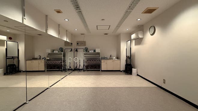 NEW!【静岡駅5分】大型鏡計5m/広々25㎡スタジオでダンス・ヨガ・太極拳・コスプレ・撮影・演劇におすすめ☆の写真10
