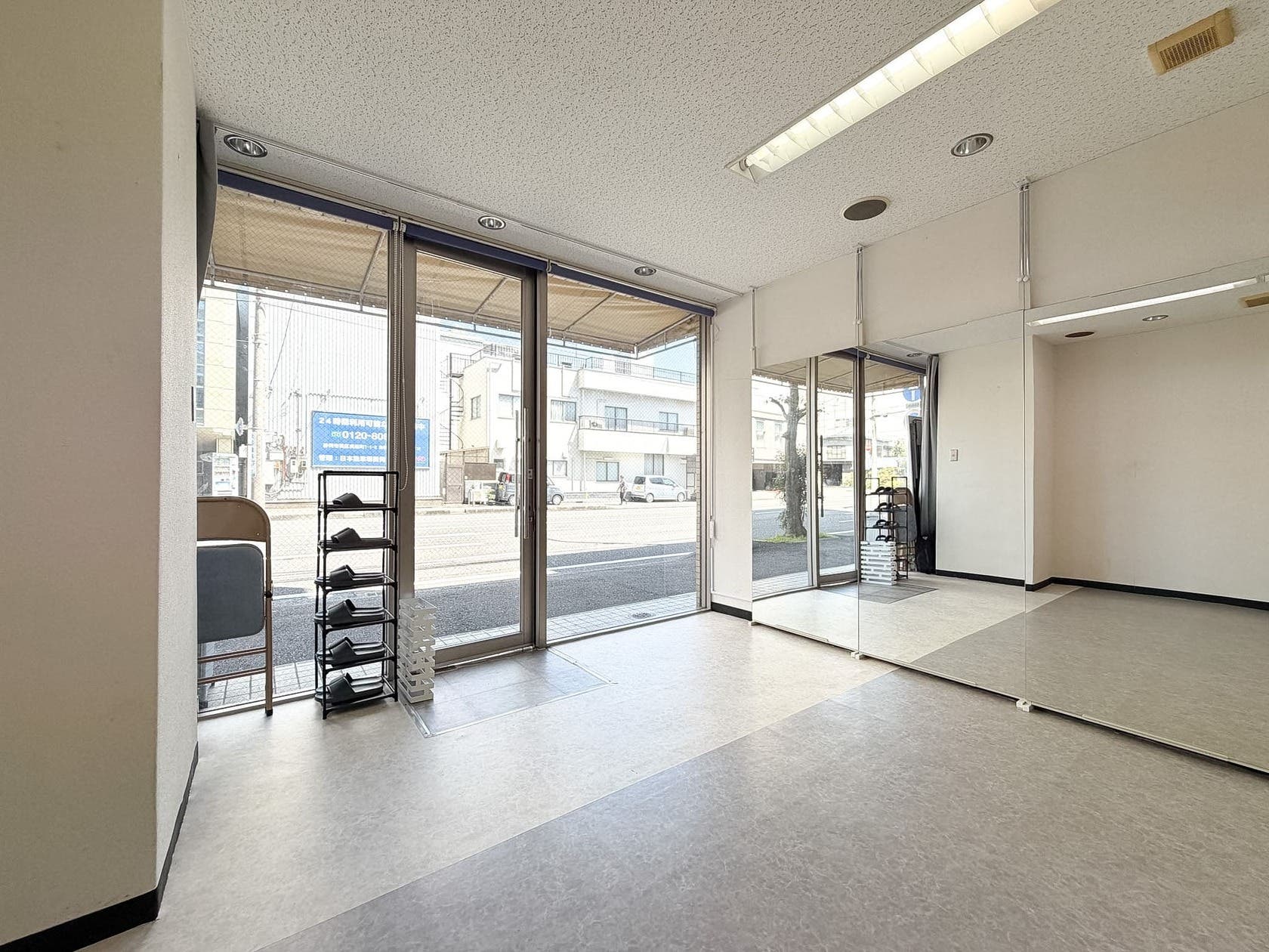 NEW!【静岡駅5分】大型鏡計5m／広々25㎡スタジオでダンス・ヨガ・太極拳・コスプレ・撮影・演劇におすすめ☆の写真27