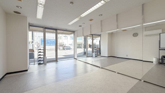 NEW!【静岡駅5分】大型鏡計5m/広々25㎡スタジオでダンス・ヨガ・太極拳・コスプレ・撮影・演劇におすすめ☆の写真2
