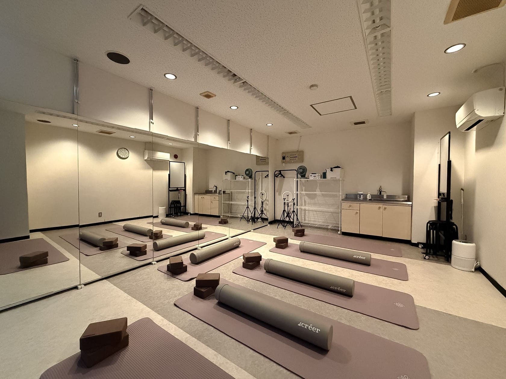 NEW!【静岡駅5分】大型鏡計5m／広々25㎡スタジオでダンス・ヨガ・太極拳・コスプレ・撮影・演劇におすすめ☆の写真5