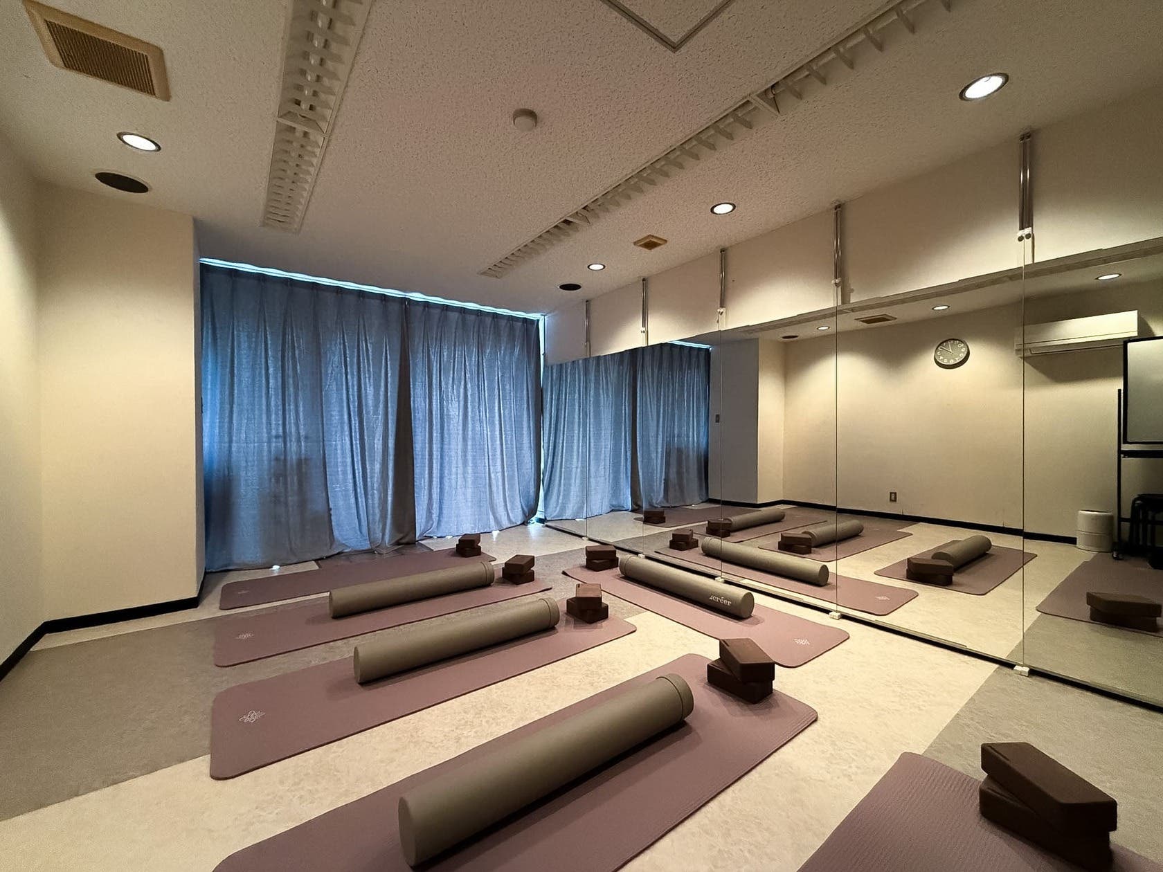 NEW!【静岡駅5分】大型鏡計5m／広々25㎡スタジオでダンス・ヨガ・太極拳・コスプレ・撮影・演劇におすすめ☆の写真6