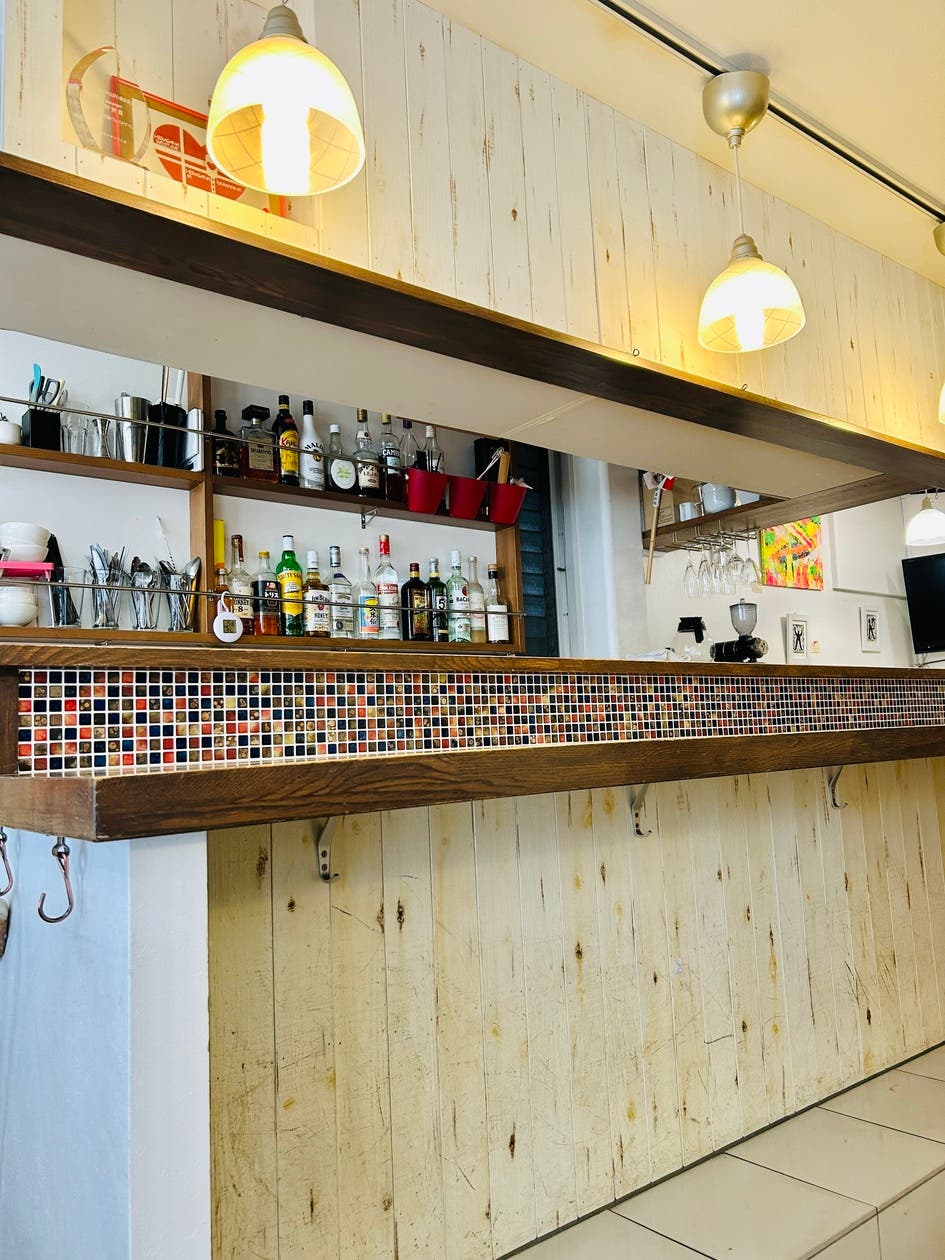 営業中のカフェをちょっと借りてみませんか？飲食店営業許可あり！の写真1