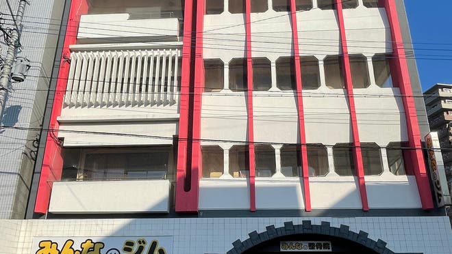 【飯塚・片島】超好立地◎大人気『10坪フリースペース』!少人数で利用できる♪快適空間◎の写真2