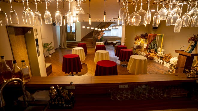 都内に近い!バー、カフェエリアあり!螺旋階段付き!照明機材レンタル付き!多目的なホール〜の写真6