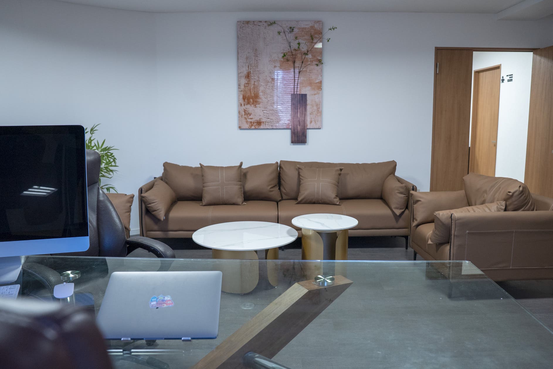 4フロア・多彩なシーンを一箇所で実現できる大型撮影スタジオ、北千住駅から徒歩7分のダンススタジオの写真9