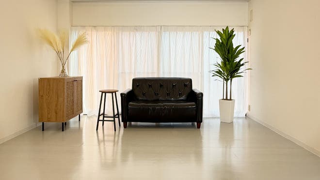 New Open🎉【藤森駅1分】撮影スタジオ📸南向き・日当たり良好☀️撮影備品無料|24h|63㎡の写真1