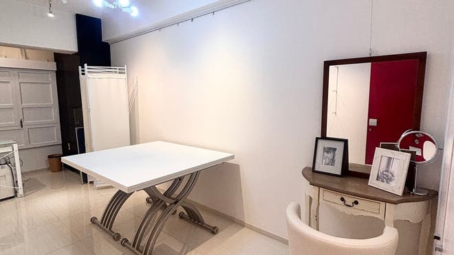 新宿駅至近⭐︎代々木駅からも!白基調の清潔なスペース⭐︎ワークショップにおすすめ⭐︎ジュエリー・手芸・メイク・フラワーなどの写真8