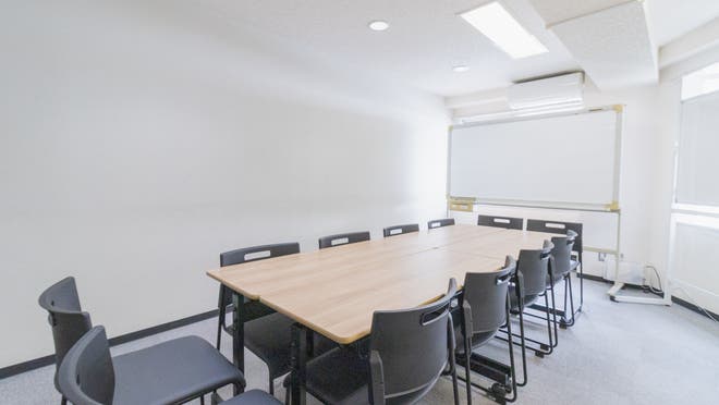 【新宿西口駅近】プロジェクター・WiFi全て無料!ふれあい貸し会議室 新宿B-801(旧ワンコイン会議室新宿 新宿西口会議室A)の写真3