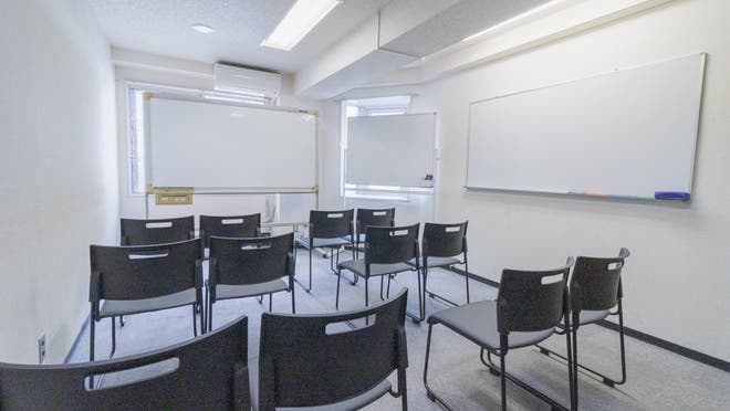 【新宿西口駅近】プロジェクター・WiFi全て無料!ふれあい貸し会議室 新宿B-801(旧ワンコイン会議室新宿 新宿西口会議室A)の写真14