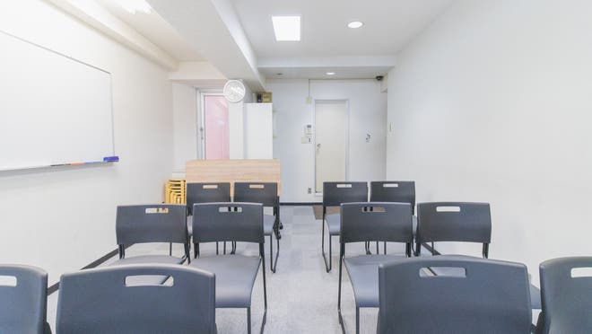 【新宿西口駅近】プロジェクター・WiFi全て無料!ふれあい貸し会議室 新宿B-801(旧ワンコイン会議室新宿 新宿西口会議室A)の写真16