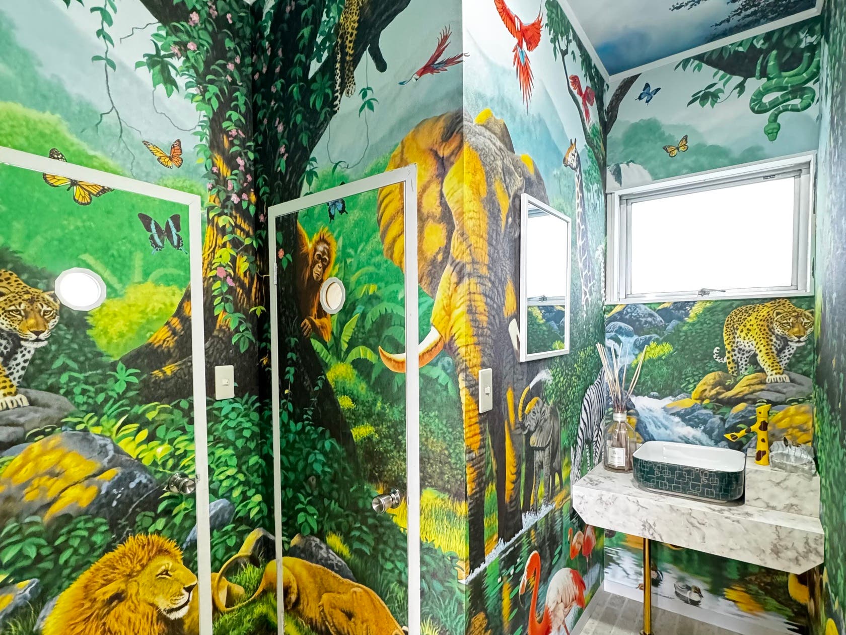 【自習室／個室B 】＊松本市桐  ＊課題/資格勉強に  ＊信州大学徒歩圏内 ＊ドリンクコーナーありの写真8