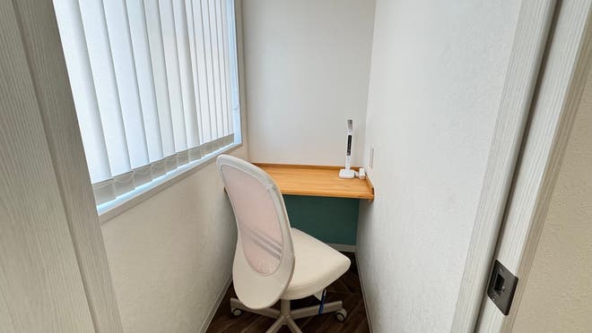 【自習室/個室D 】*松本市桐 *課題/資格勉強に *信州大学徒歩圏内 *ドリンクコーナーありの写真1