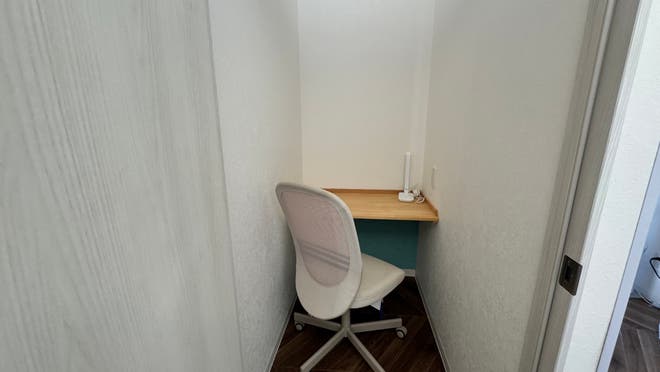 【自習室/個室G 】*松本市桐 *課題/資格勉強に *信州大学徒歩圏内 *ドリンクコーナーありの写真1