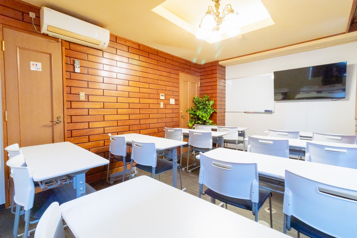 【広島駅出口徒歩4分！定員16名！】大型モニター・10Gbps光回線・WiFi全て無料！ふれあい貸し会議室 広島No160の写真3