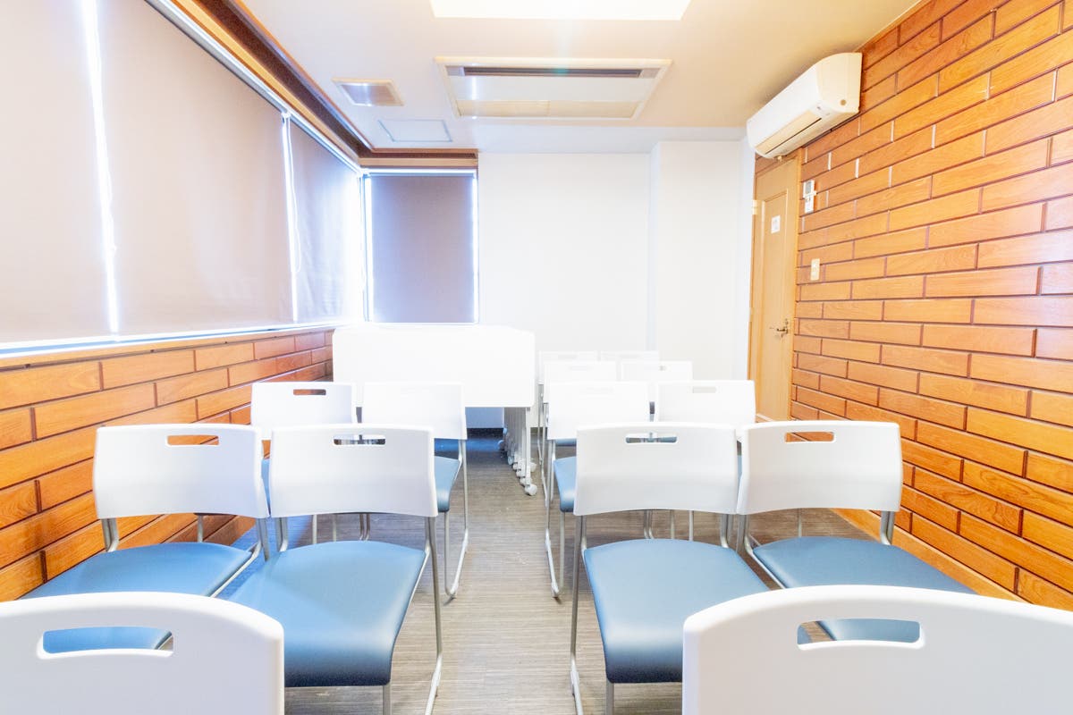 【広島駅出口徒歩4分！定員16名！】大型モニター・10Gbps光回線・WiFi全て無料！ふれあい貸し会議室 広島No160の写真15