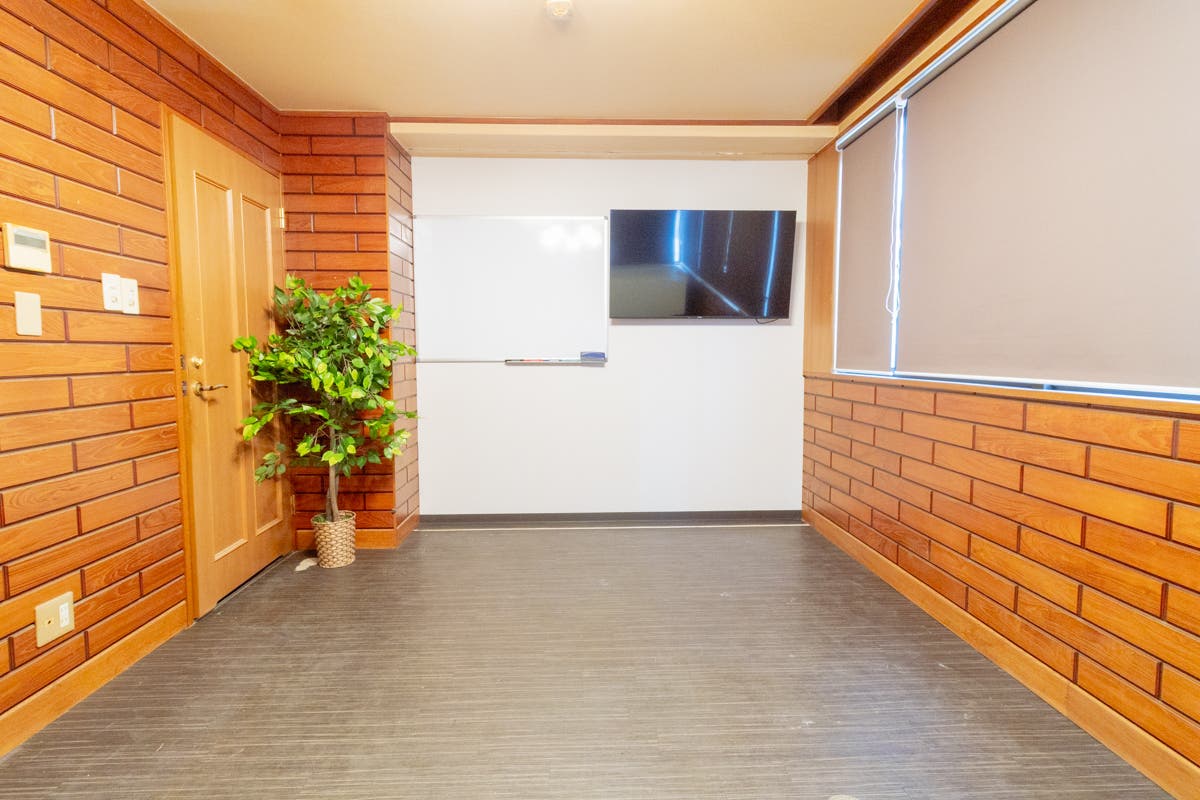 【広島駅出口徒歩4分！定員16名！】大型モニター・10Gbps光回線・WiFi全て無料！ふれあい貸し会議室 広島No160の写真18