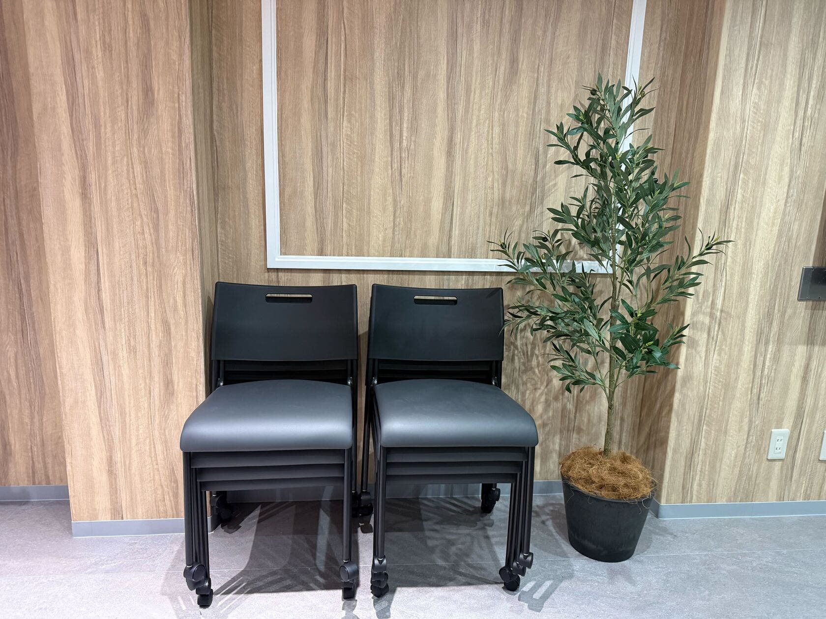 スペモ🏘️新宿御苑駅1分✨会議💎飲み会🍻サテライトオフィス🏢撮影🎥セミナー⌨️841_SpemoLOUNGE新宿御苑前の写真10