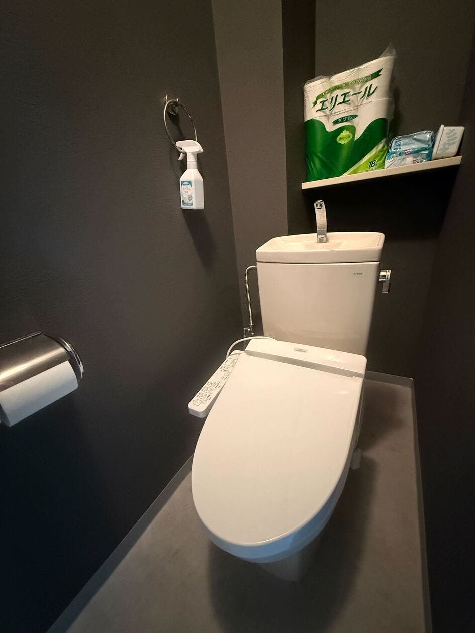 スペモ🏘️新宿御苑駅1分✨会議💎飲み会🍻サテライトオフィス🏢撮影🎥セミナー⌨️841_SpemoLOUNGE新宿御苑前の写真17