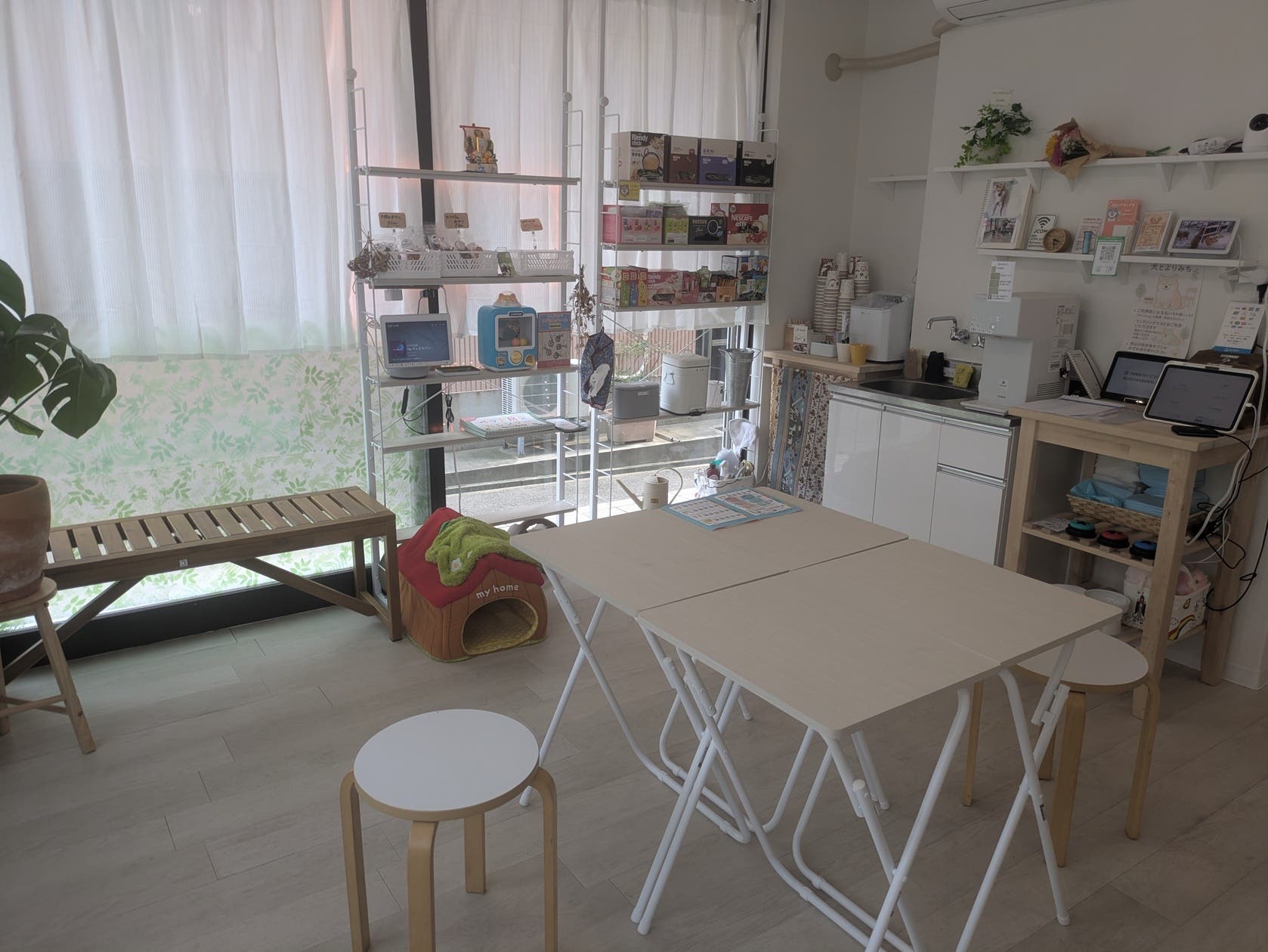 灘区の隠れ家スペース｜犬と一緒に過ごせる小さな空間の写真1