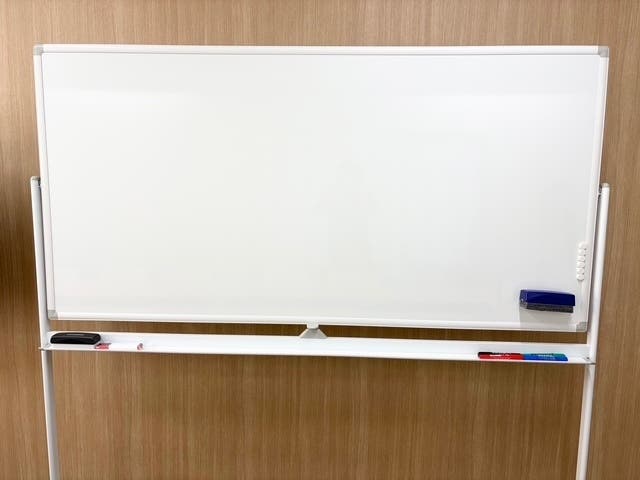 🌿西中島南方駅徒歩1分30秒｜声を出せる朝の個室✨｜自然光｜ナチュラル北欧風｜会議・商談・朝活・テレワーク｜新大阪から一駅の写真5