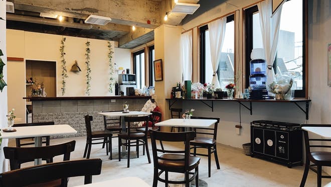 天文館通り電停から徒歩3分の好立地。レイアウトは自由に変更可能で、ご利用内容に合わせて柔軟に空間づくりができます¥999~/時間の写真1