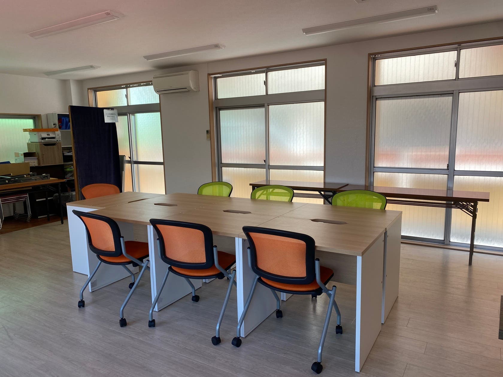 都営三田線蓮根駅徒歩1分　駅前の時間貸し　レンタルスペース　貸会議室　Wi-Fiの写真1