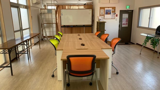 都営三田線蓮根駅徒歩1分 駅前の時間貸し レンタルスペース 貸会議室 Wi-Fiの写真2