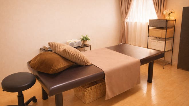 池袋から2駅、丸ノ内線茗荷谷駅徒歩2分 清潔で安心して使える完全個室レンタルサロンスペースの写真1