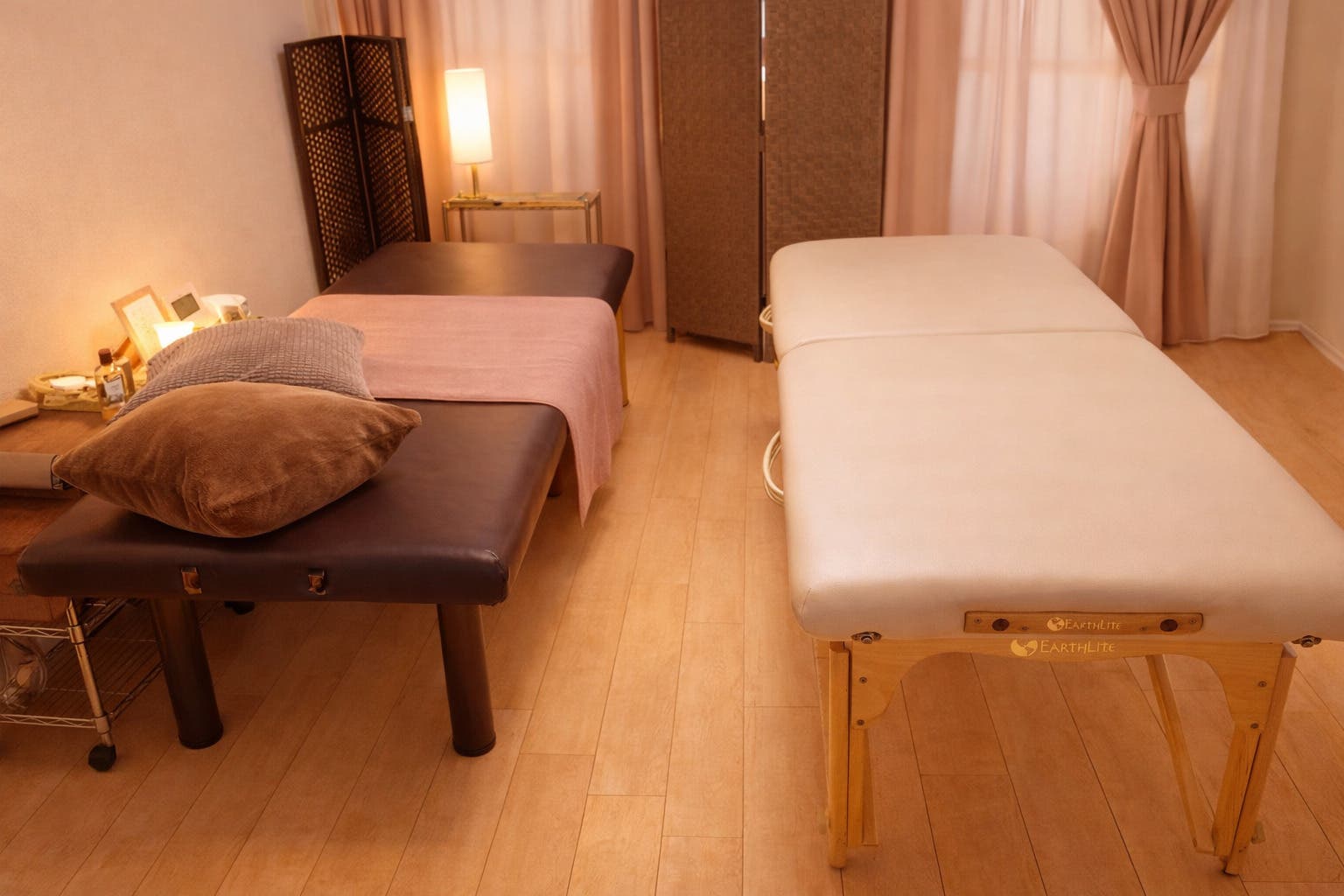 池袋から2駅、丸ノ内線茗荷谷駅徒歩2分　清潔で安心して使える完全個室レンタルサロンスペースの写真2