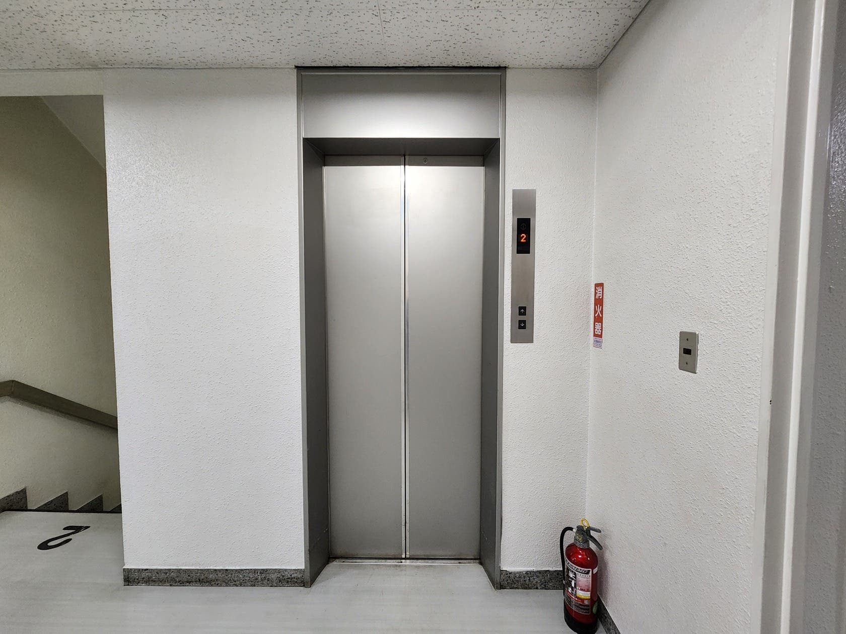 コスパ良✨岡山駅徒歩5分 / 最大36名 / 高速WIFI / プロジェクター 会議やセミナーに最適な会議室✨の写真14