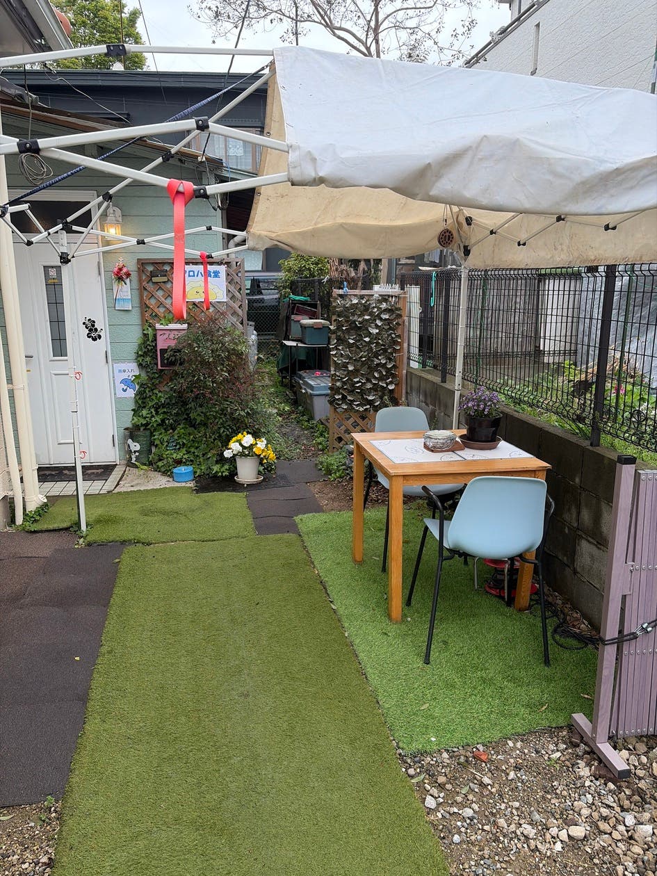 アロハスペースルーム　アロハ餃子食堂　スタッフ１名常駐の写真3