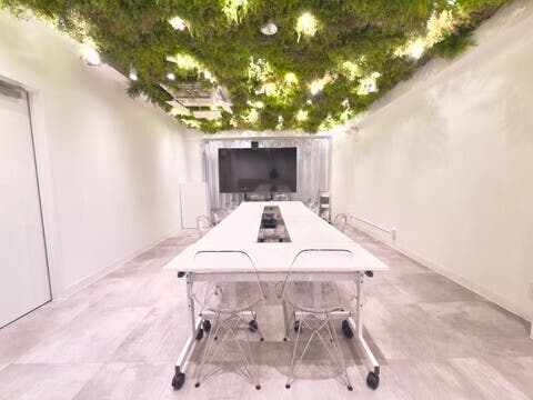 【東京駅徒歩3分・日本橋駅徒歩2分｜24h】30名席／会議室・研修・セミナー・説明会等／WiFi・モニター・ホワイトボード等完備の写真4