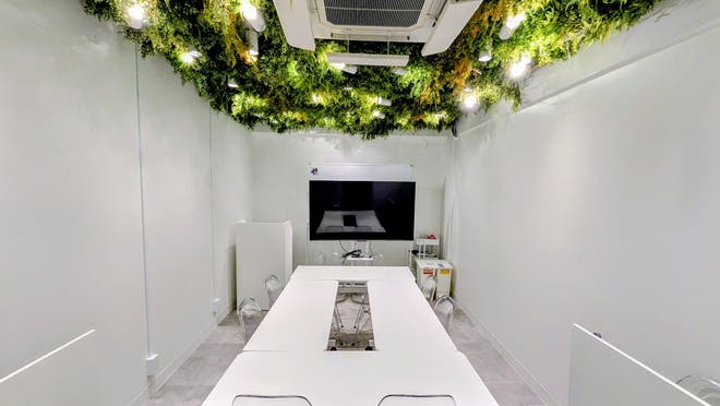 【東京駅徒歩3分・日本橋駅徒歩2分|24h】12名席/会議室・研修・セミナー・説明会等/WiFi・モニター・ホワイトボード等完備の写真2