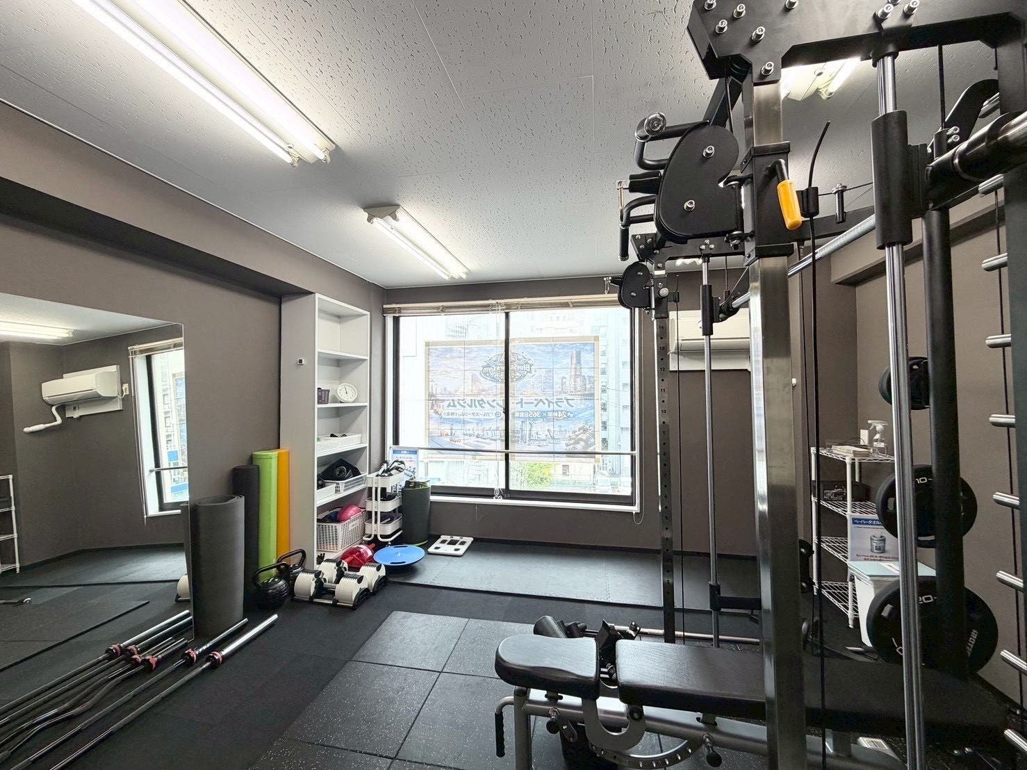 関内駅から徒歩2分！24時間プライベートレンタルジム💪の写真1