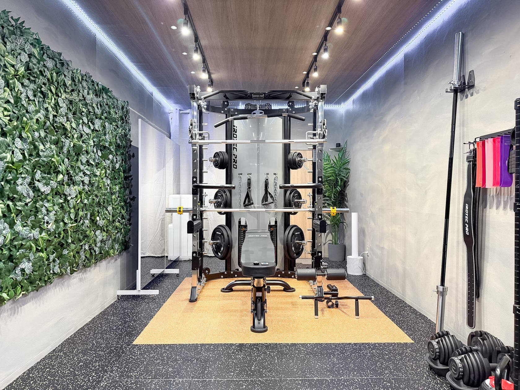 ✨ NEW OPEN ✨【🎉地域最安値🎉】武蔵小杉駅駅徒歩7分のレンタルジム、トレーニング器具充実、ゴミ捨て可能、駐輪可能の写真1