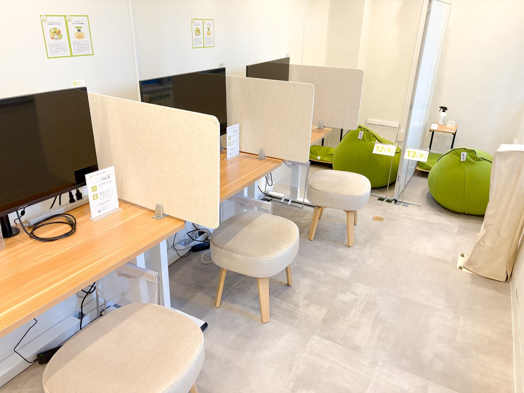 【東京駅徒歩3分｜24時間営業｜2PGブース】最大6名／防音完全個室／高速Wi-Fi／55型モニター／会議・商談・面接・打合せ等の写真13