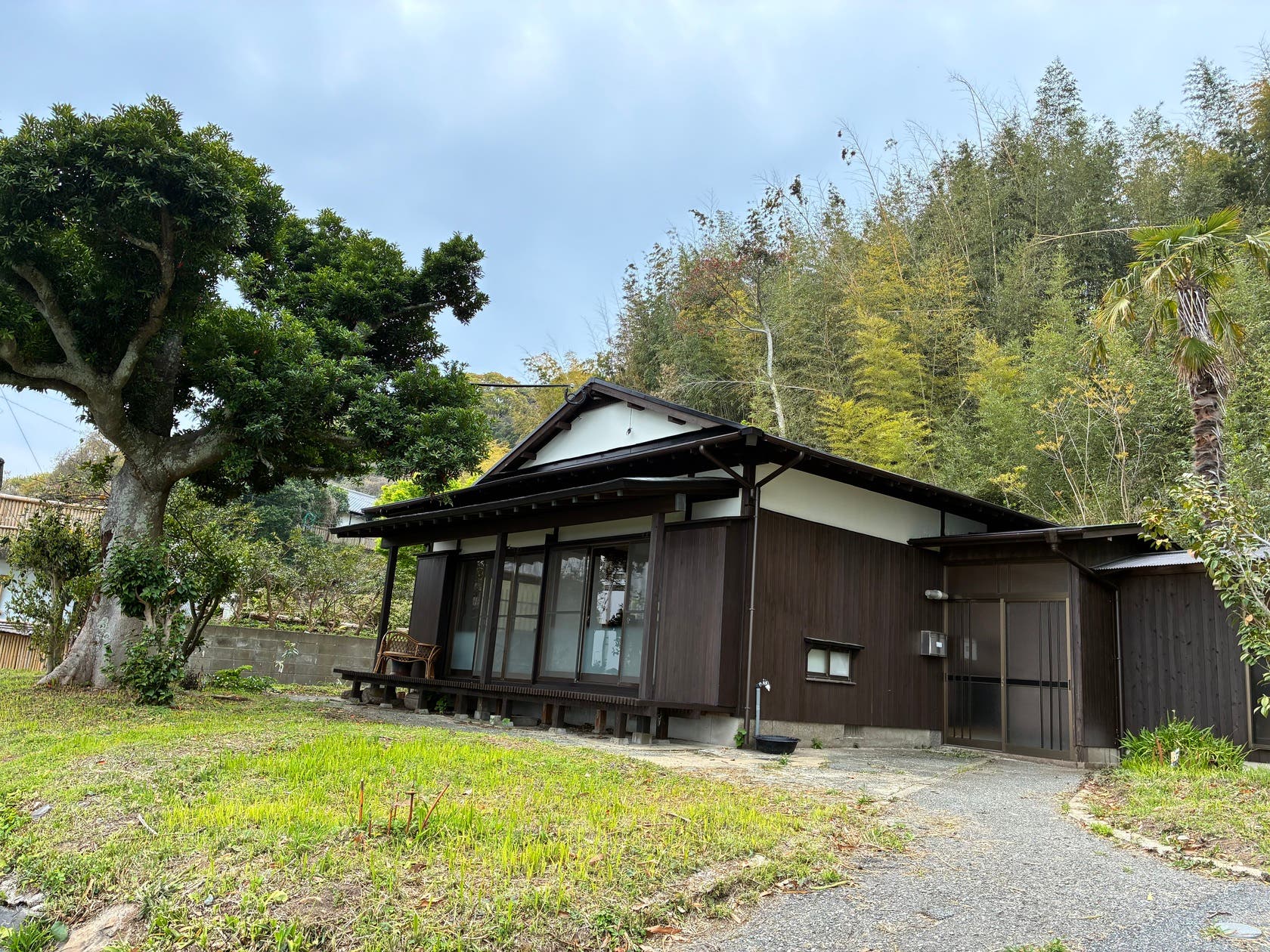 目の前にプライベートビーチのような砂浜が広がる「能古島の一軒家」内覧動画はこちら▶︎ https://x.gd/ENHJ3の写真1
