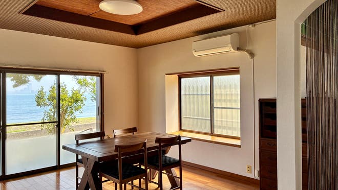 目の前にプライベートビーチのような砂浜が広がる「能古島の一軒家」内覧動画はこちら▶︎ https://x.gd/ENHJ3の写真6