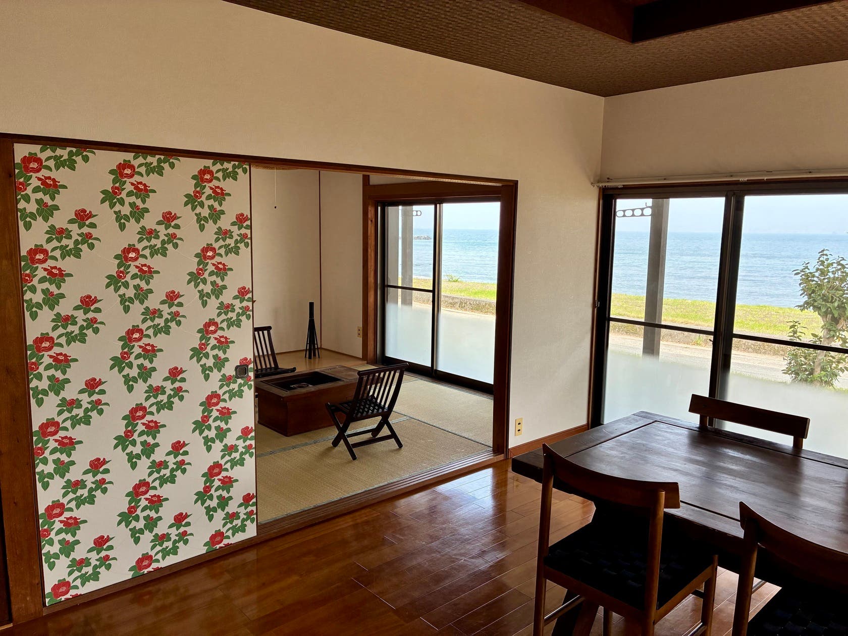 目の前にプライベートビーチのような砂浜が広がる「能古島の一軒家」内覧動画はこちら▶︎ https://x.gd/ENHJ3の写真7